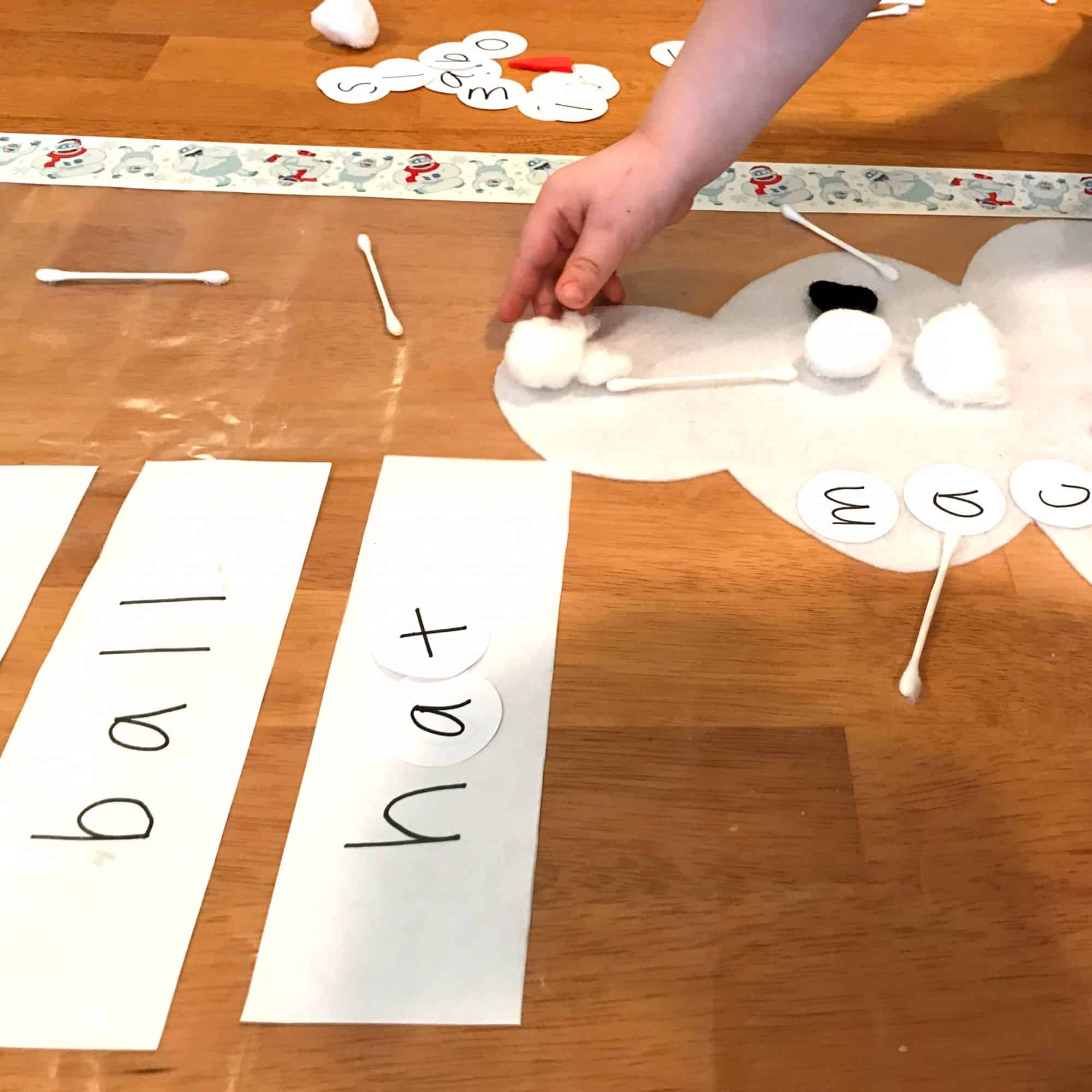 Snowball Sight Words on a Sticky Table - Views From a Step Stool