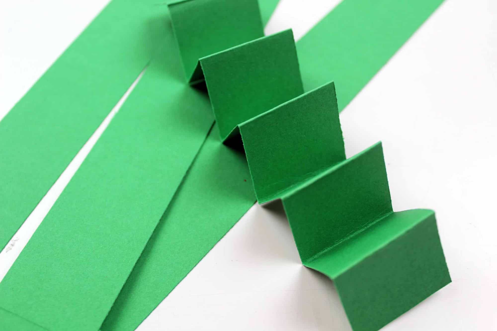 Elf Accordion Craft with Printable Template - Views From a Step Stool